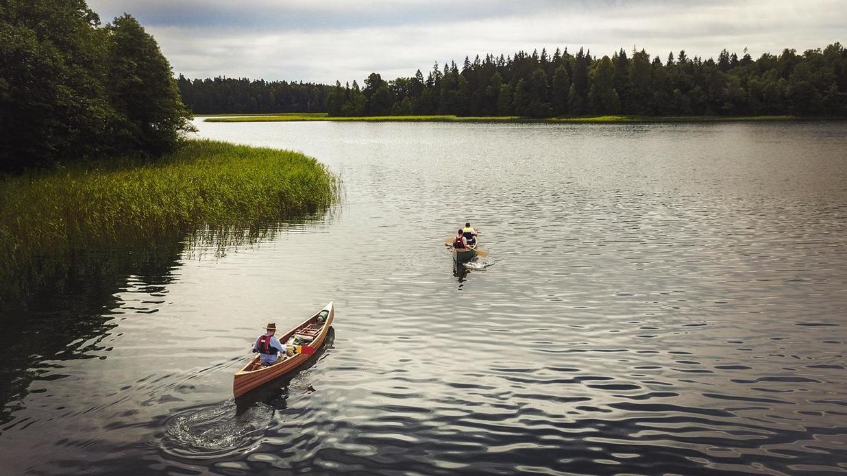 Premium canoe guided tour